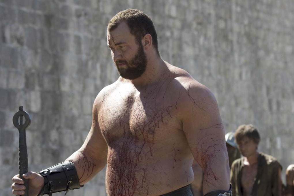 strongman physique standards