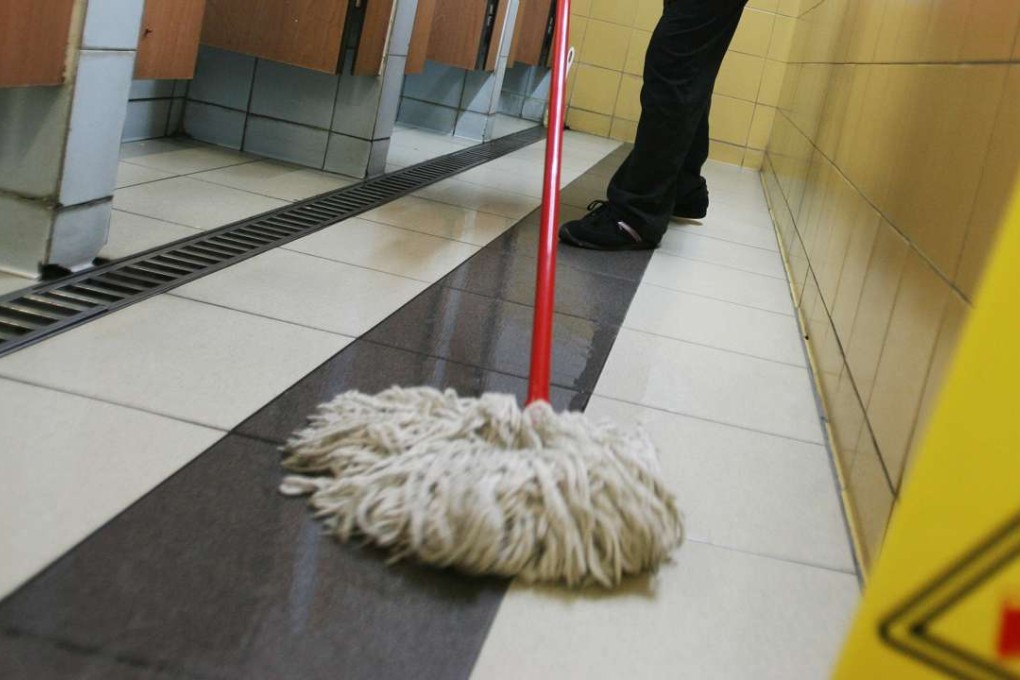 Body goes unnoticed for three days in toilet at Australian fast-food ...