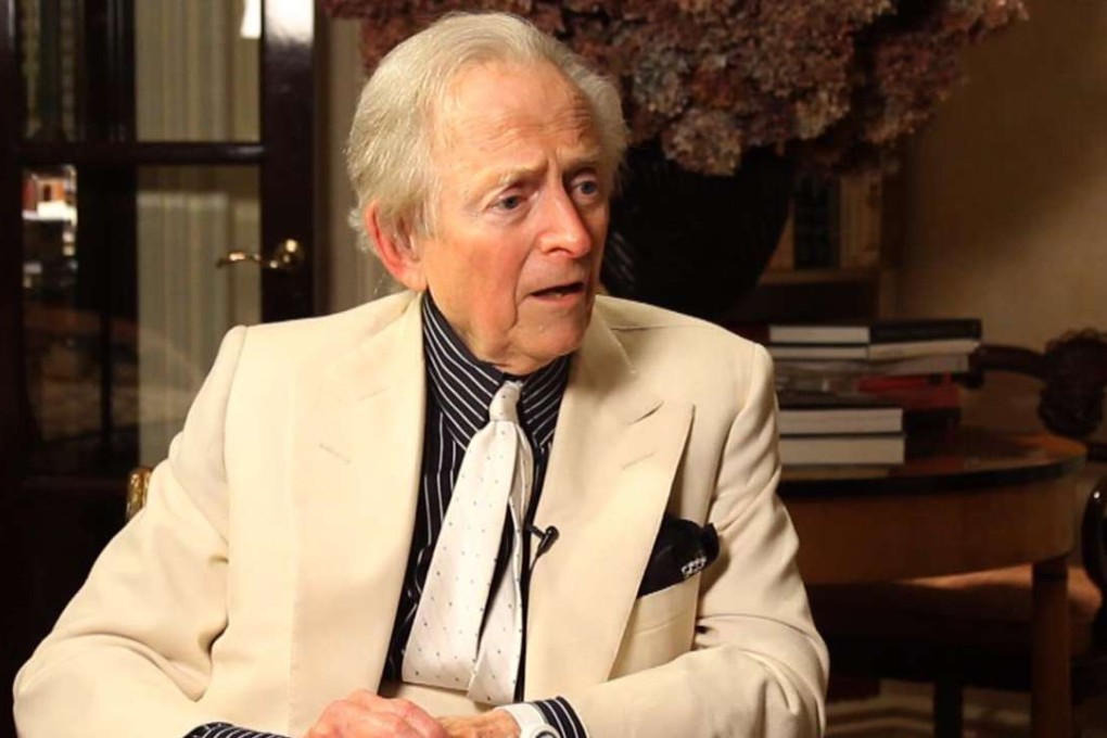 Tom Wolfe tries to throw Noam Chomsky on the bonfire | South China ...