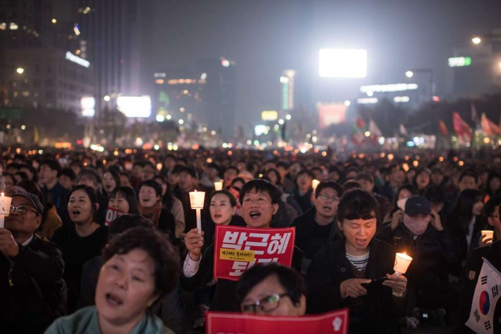 Protesters Pack South Korean Capital To Demand Scandal Hit President 1835