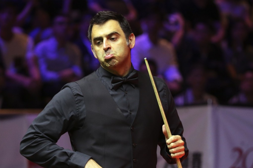 funny snooker player