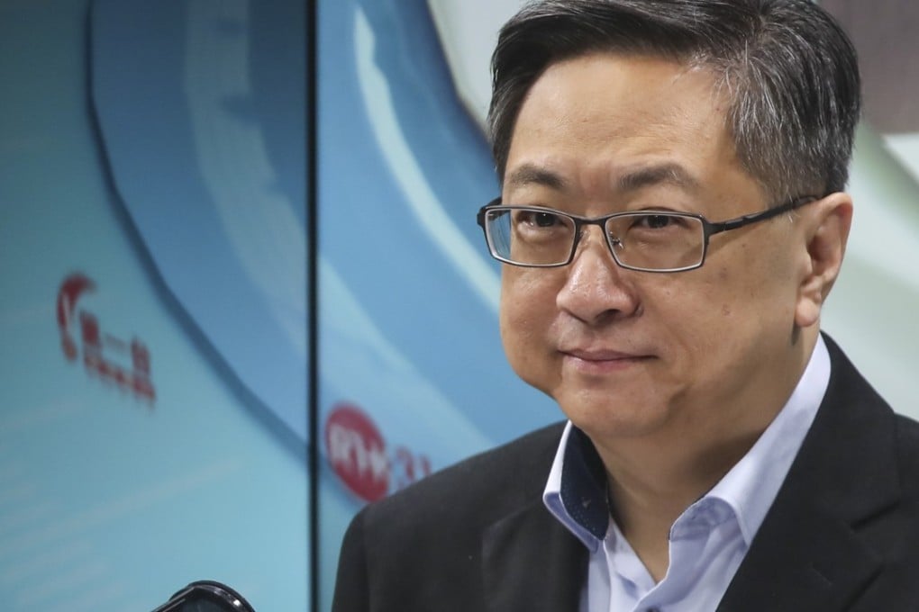 Hong Kong police chief steps up call for law against insulting officers ...
