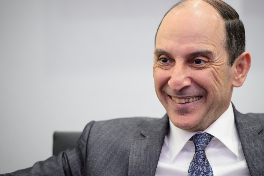 The CEO of Qatar Airways apologises for saying a woman couldn’t do his ...