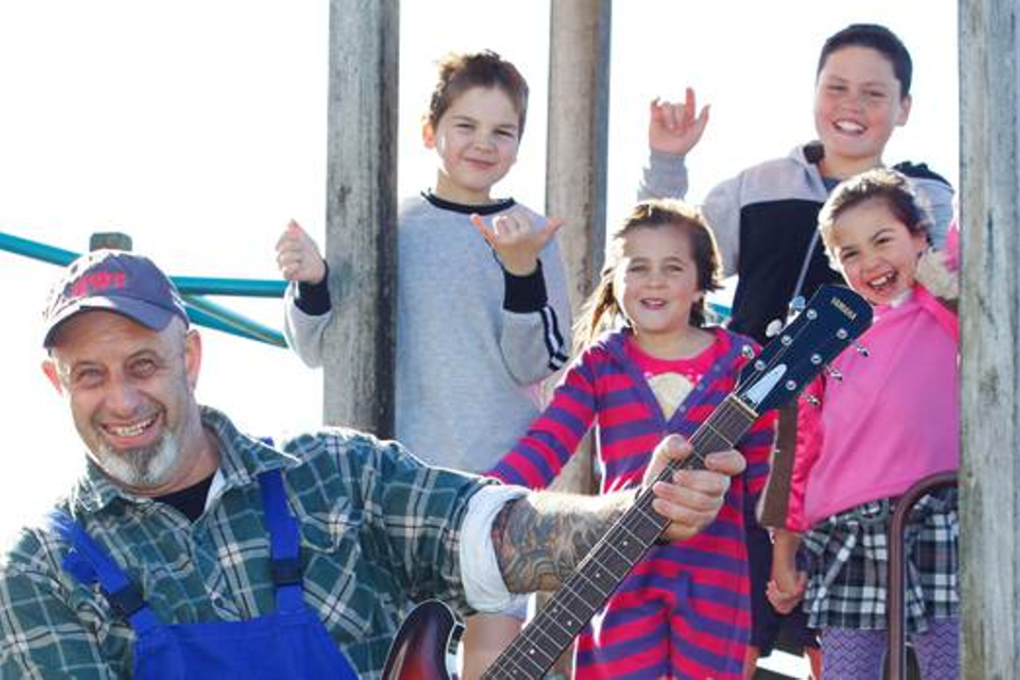 Singing New Zealand caretaker releases album | South China Morning Post