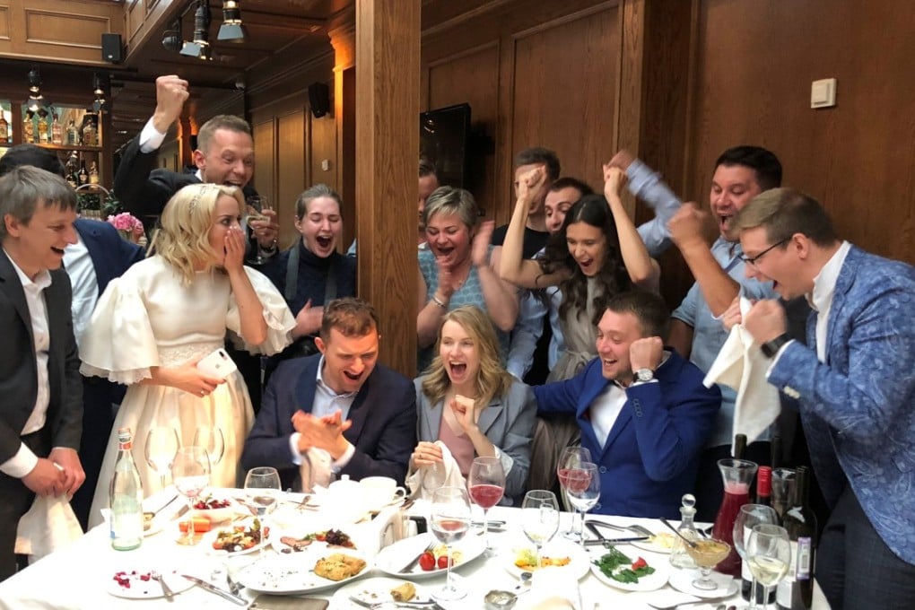 Fifa World Cup wedding gift: Russian couple pause nuptials to watch ...