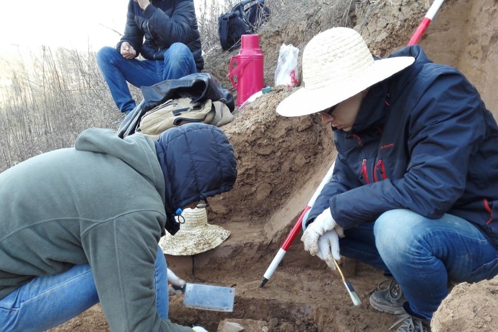 New archaeological find in China suggests mankind left Africa 250,000 ...