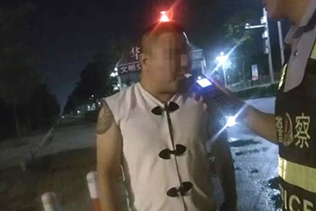 How a creative Chinese drunk driver tried to evade arrest ... and ...