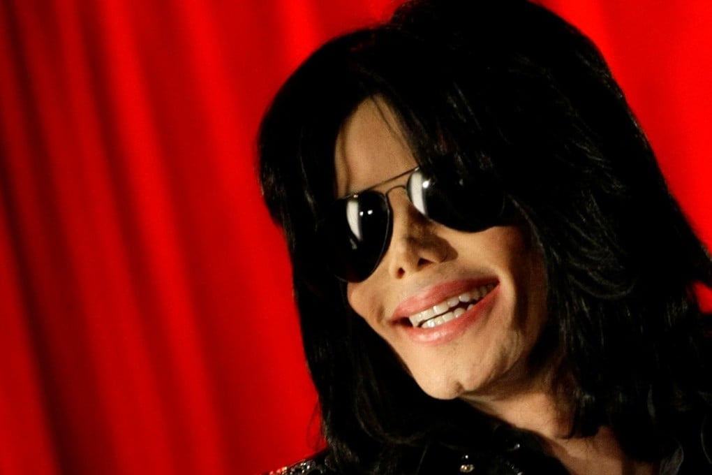 michael jackson features