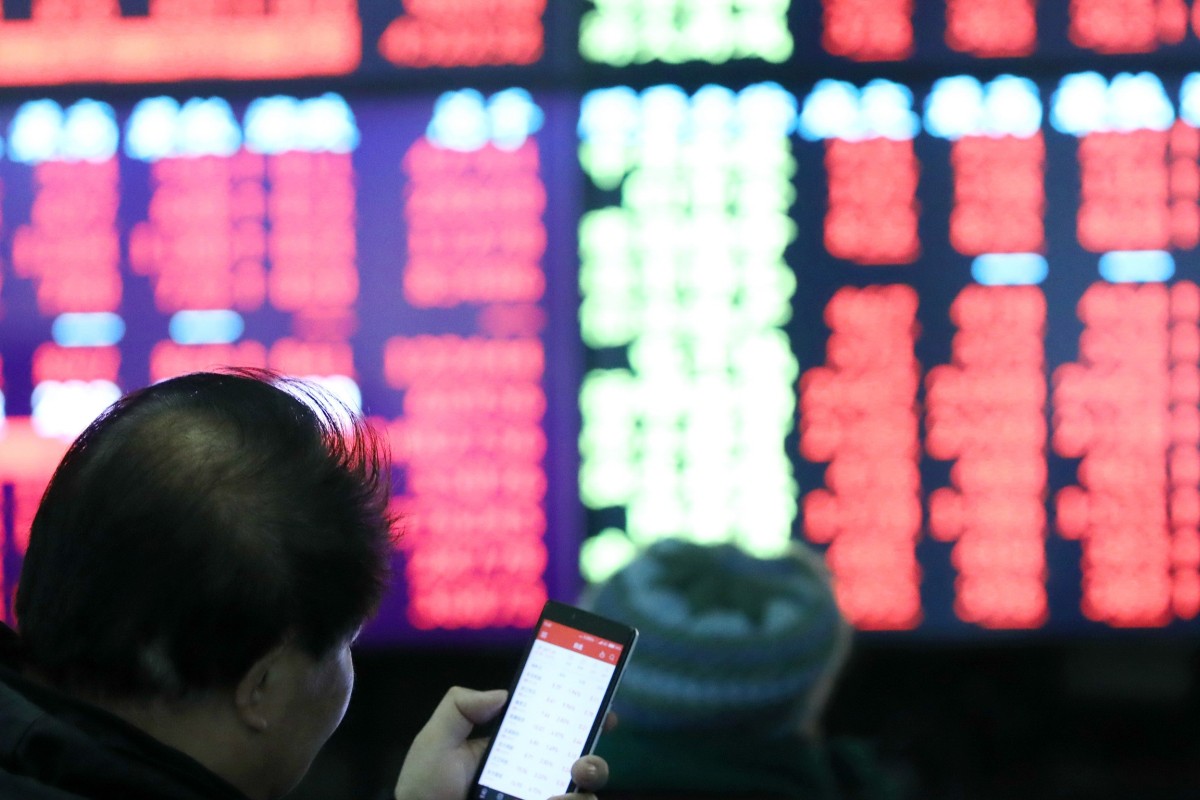 China stocks rise for fifth day to fresh one-year high as airlines take ...