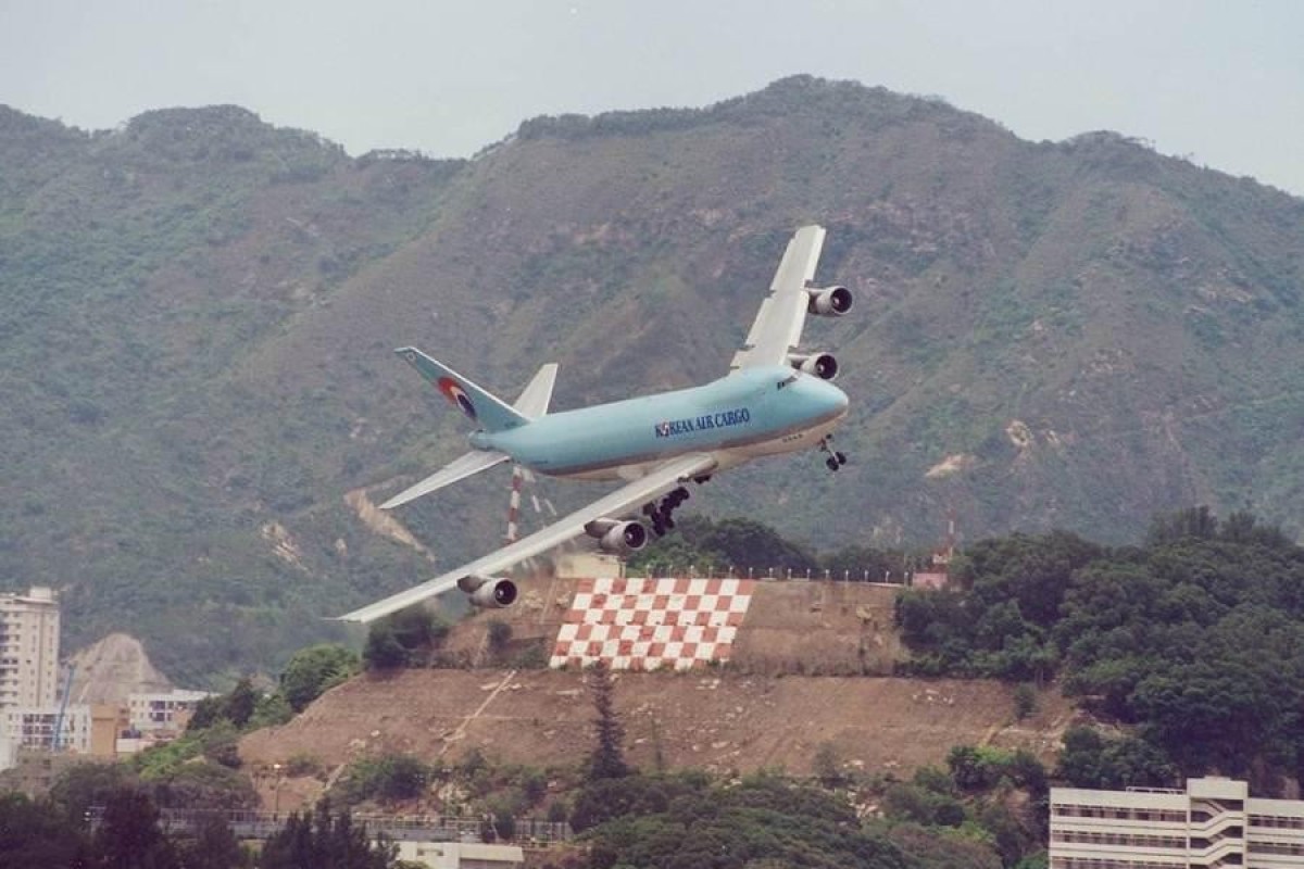 Restore Famous Hong Kong checkerboard As A Memorial To Old Kai Tak South China Restore Famous Hong Kong checkerboard As A Memorial To Old Kai Tak South China