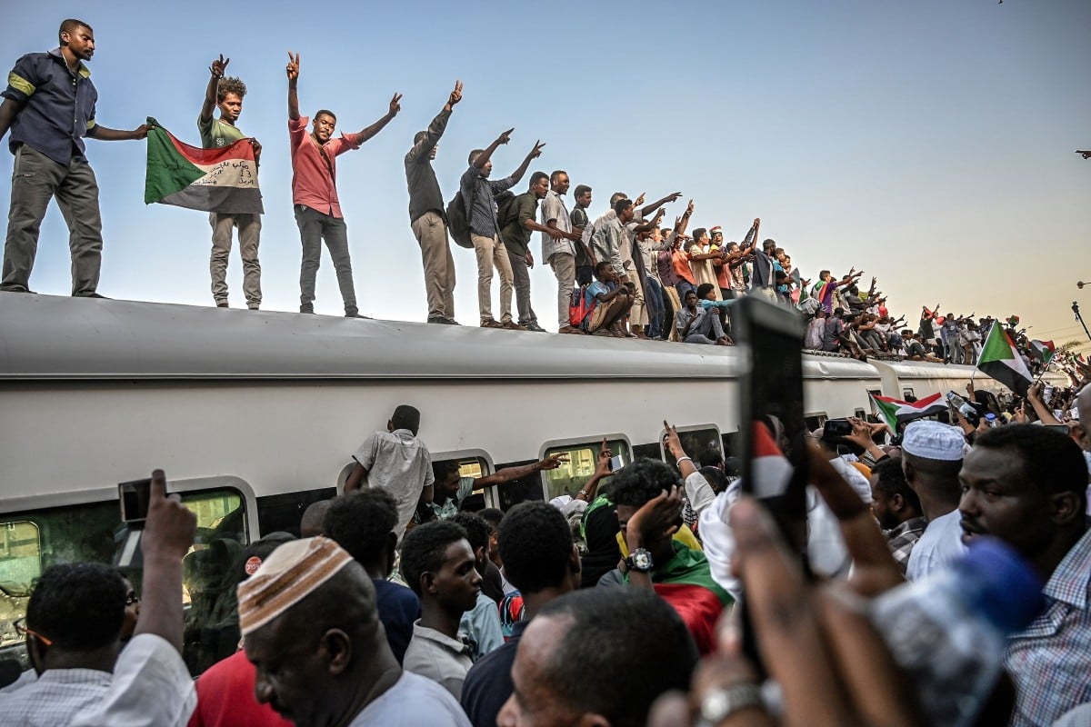 Sudan protesters pledge a ‘million will march’ to demand power be ...