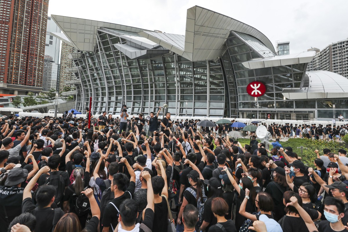 Mass rally draws tens of thousands to streets of Kowloon in protest ...