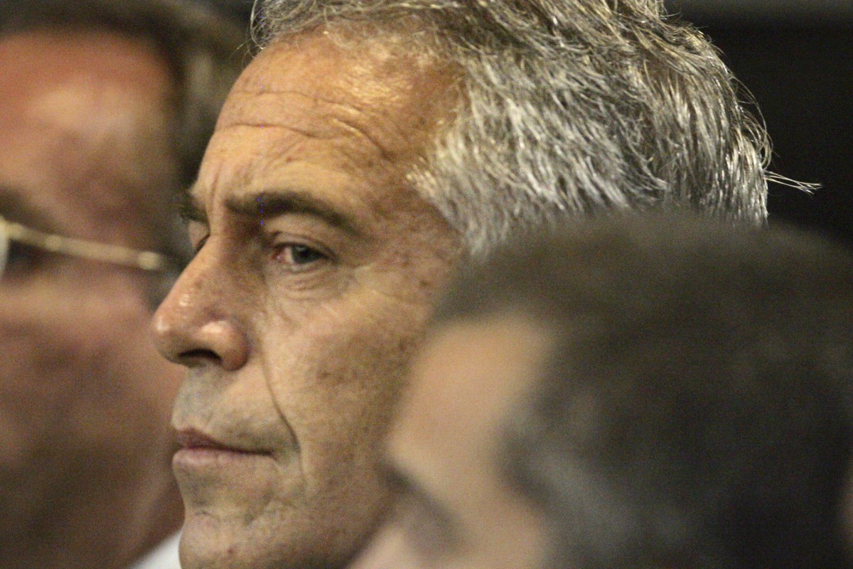 Billionaire Jeffrey Epstein, accused of molesting underage teen girls ...