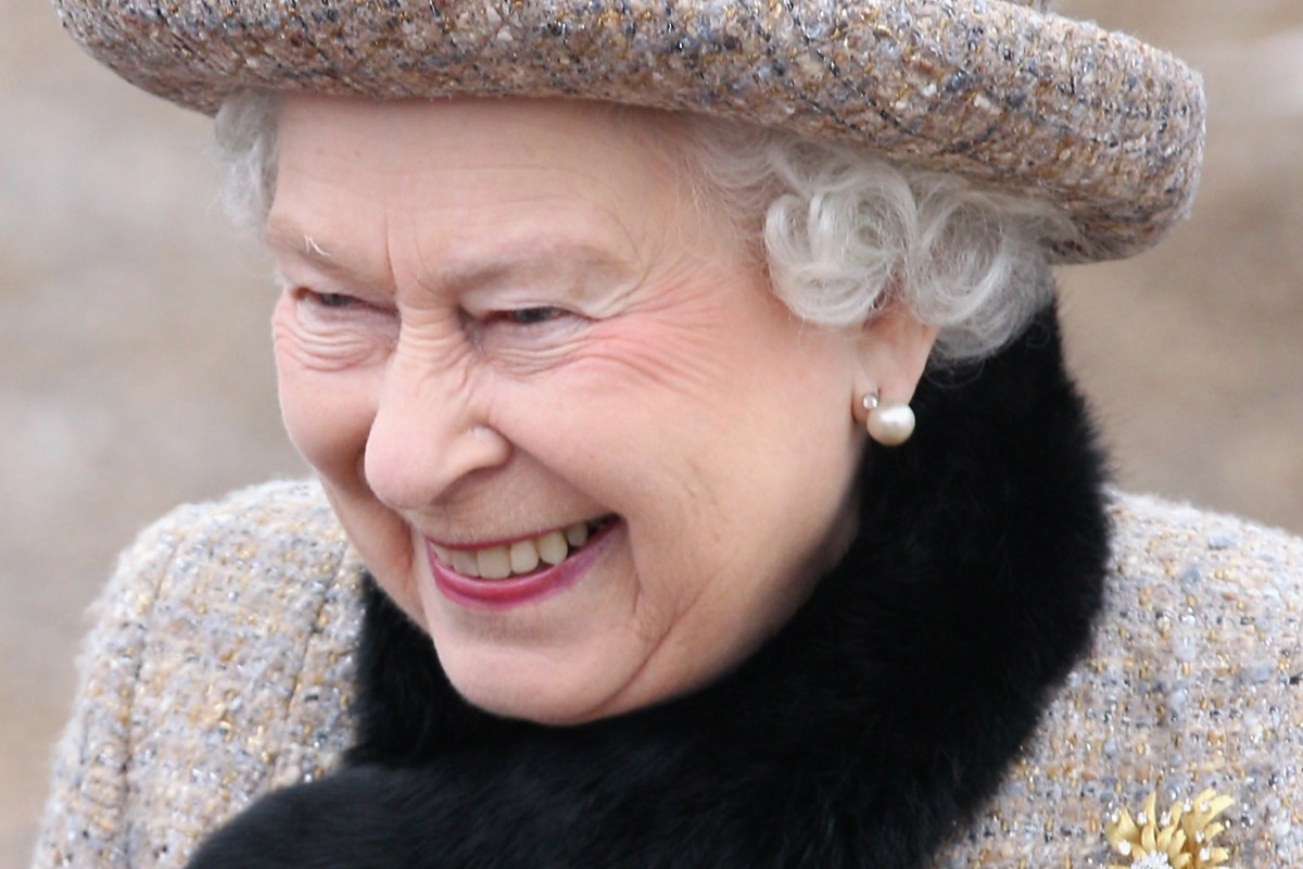 Queen Elizabeth has switched to fake fur – will the Buckingham Palace ...