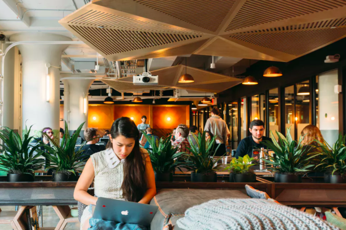 WeWork is said to consider giving up some of the office floors in half ...