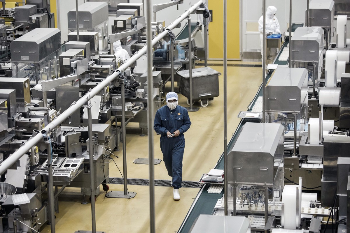 China’s economic slump continues as manufacturing growth slows sharply ...