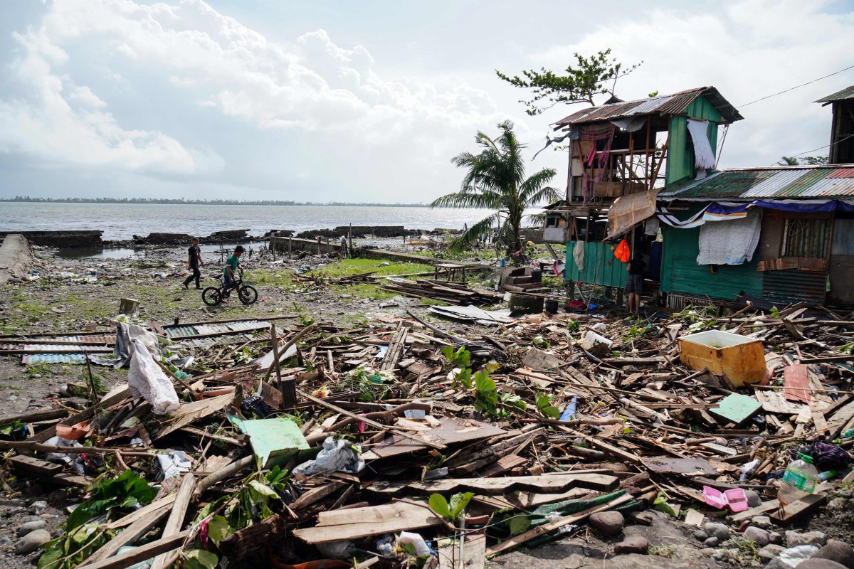 Typhoon Phanfone death toll in Philippines hits 50 and is expected to ...