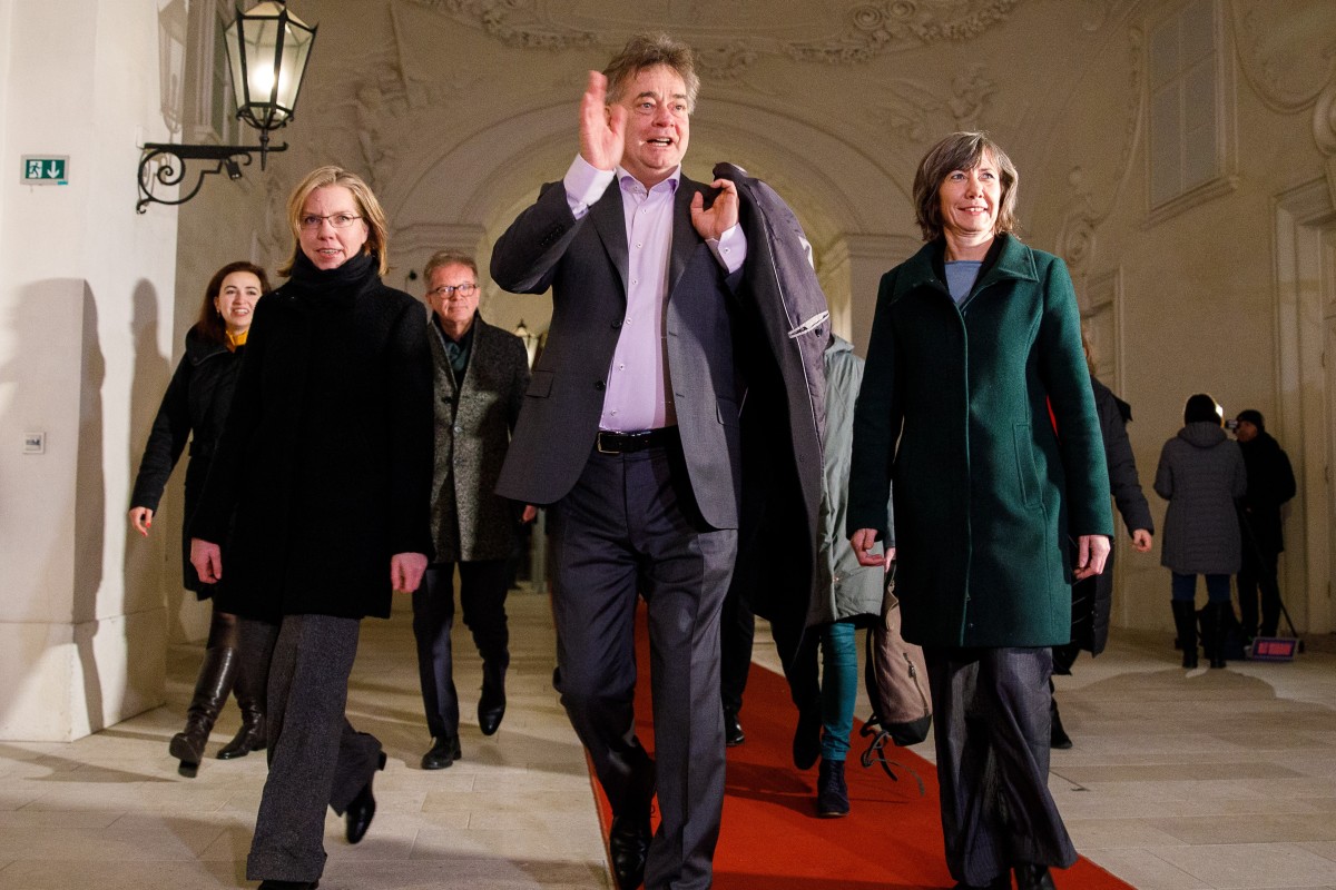 Austrian conservatives and Greens strike New Year’s coalition deal ...