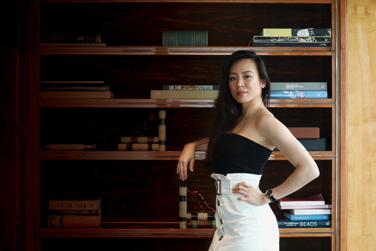 Why long-haul flights are the best time to disconnect for celebrity ...