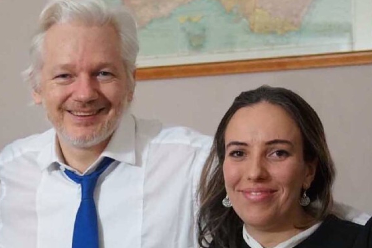 WikiLeaks founder Julian Assange fathered two children with lawyer ...
