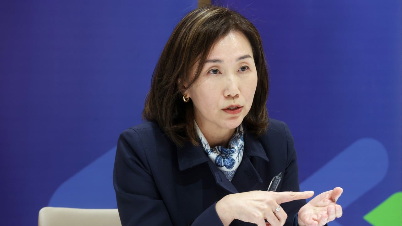 Standard Chartered (HKG:2888) Stock Price & Overview