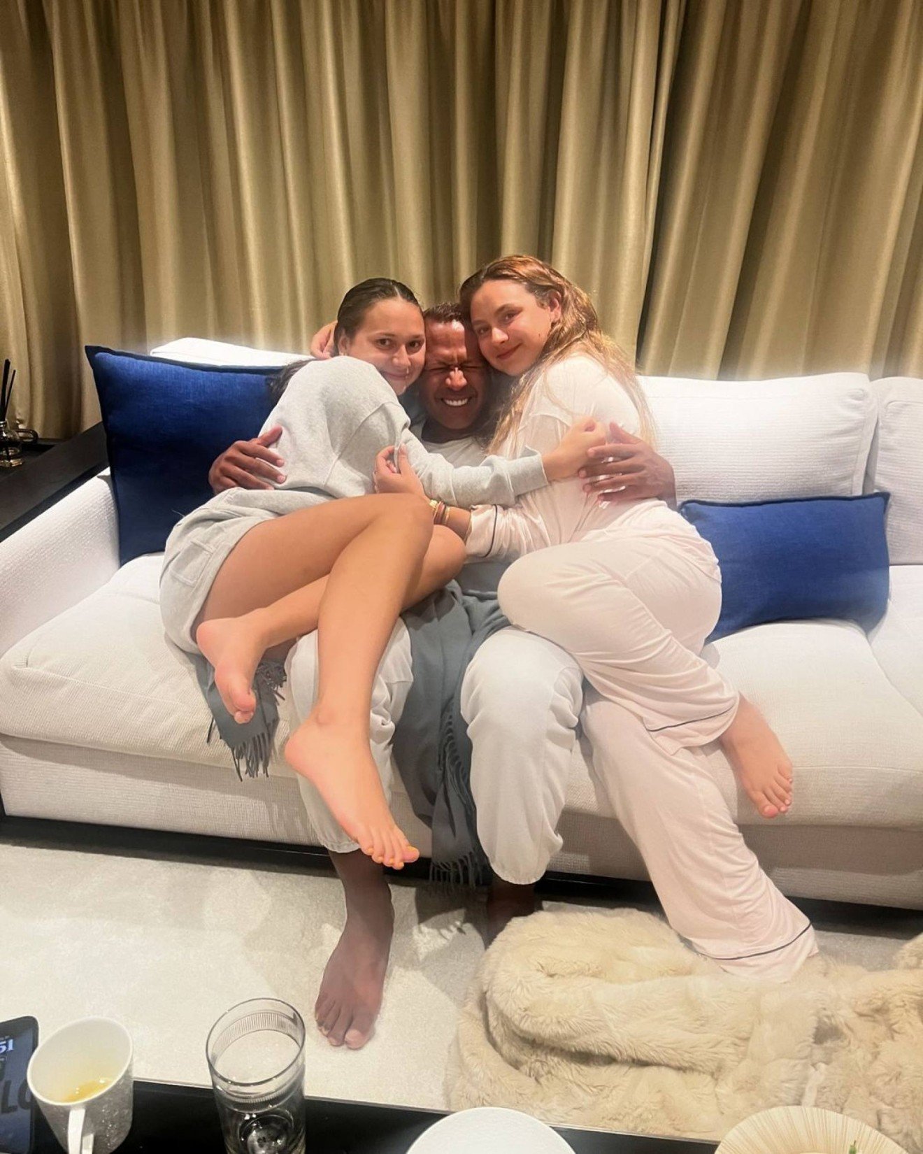 alex rodriguez children