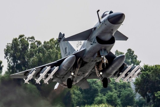 stealth fighter india