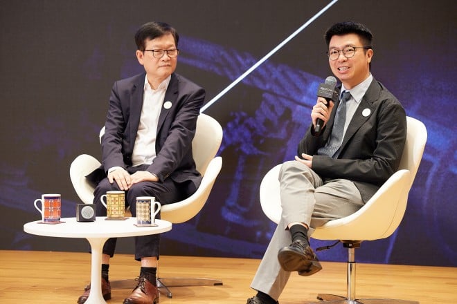 Inspiring the next generation: Future Science Awards Foundation, HKU ...