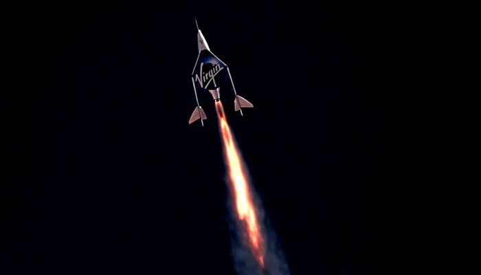 Virgin Galactic’s Richard Branson makes historic space flight on his ...