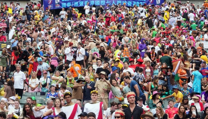 Fans in colourful and exotic outfits mark the return of Hong Kong ...