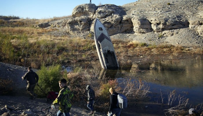 Things Found In Drained Lakes
