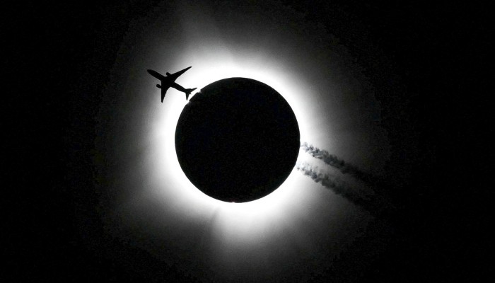 In pictures: North America goes dark as total solar eclipse takes place ...
