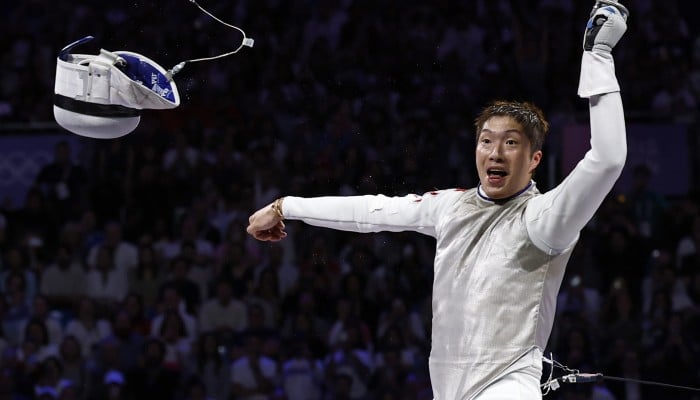 In pictures: Cheung Ka-long wins the Olympic men’s foil individual gold ...