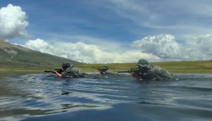 PLA soldiers conduct field training in China’s Tibet autonomous region ...