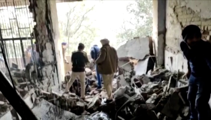 Explosion inside Indian court building kills two people, injures two ...