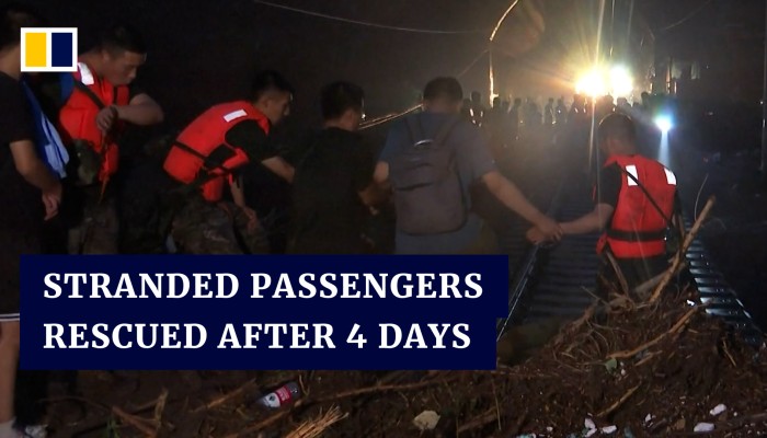 Beijing team launches rescue to save 1,000 train passengers stranded ...