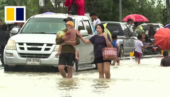 Tens of thousands affected as floods hit southern Thailand after heavy ... Tens of thousands affected as floods hit southern Thailand after heavy ...