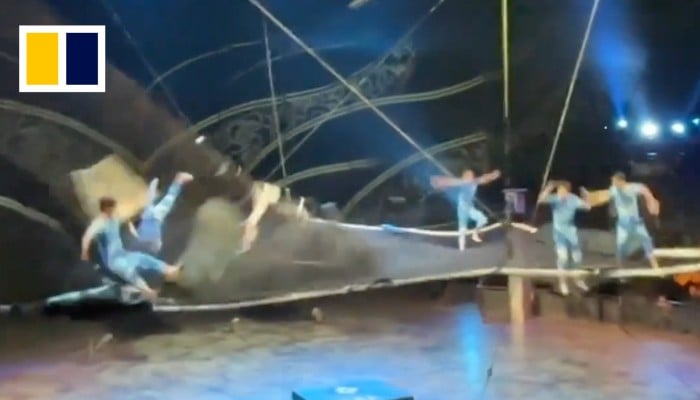Performer falls from net after trampoline spring breaks | South China ...