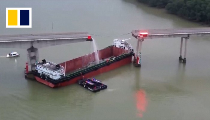 Cargo ship crashes into bridge over Pearl River, killing at least 2 ...