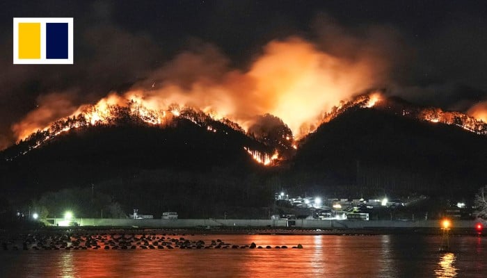 1 dead, thousands flee as Japan’s biggest wildfire in decades continues ...