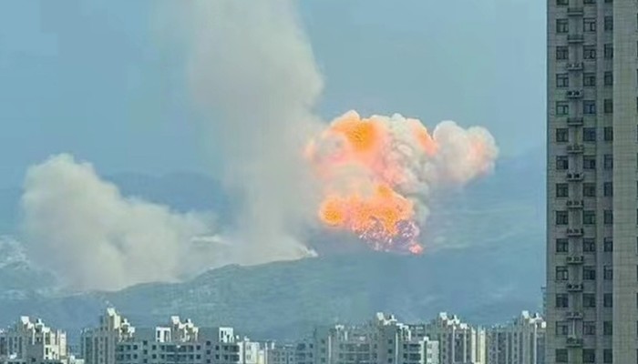 chinese space rocket explosion