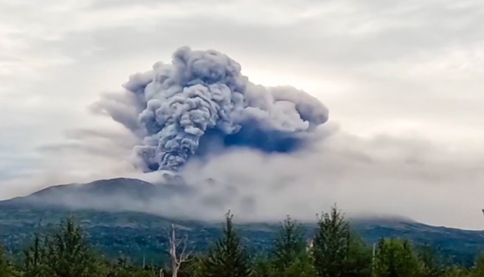 mount fuji eruption 2024