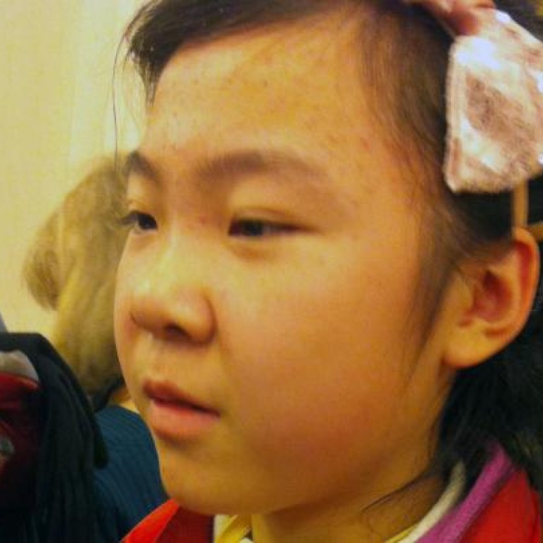 Girl reporter embarrasses ministers with question on food safety ...