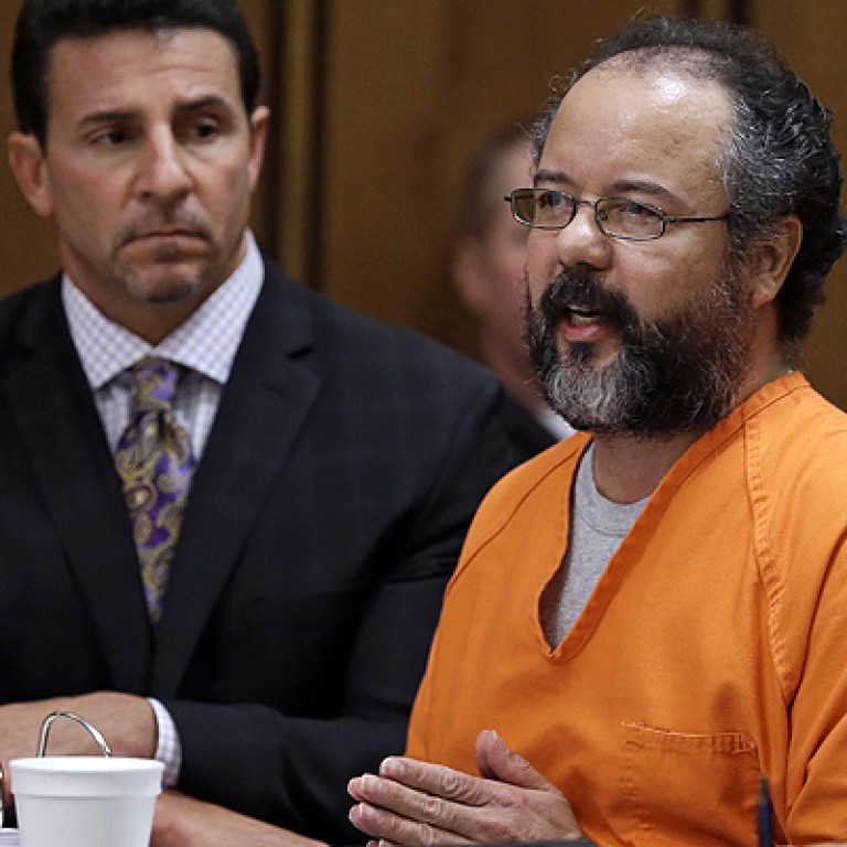 Cleveland kidnapper Ariel Castro gets life in prison after emotional ...