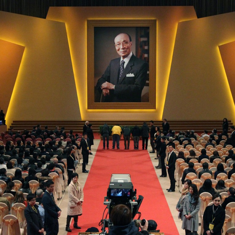 Tributes paid to 'Uncle Six', the symbol of a generation | South China ...