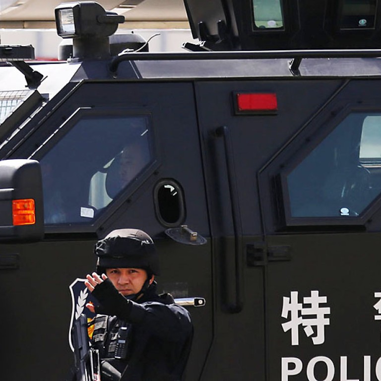 Vice-president of Xinjiang Police College, Li Yanming, subject of graft ...