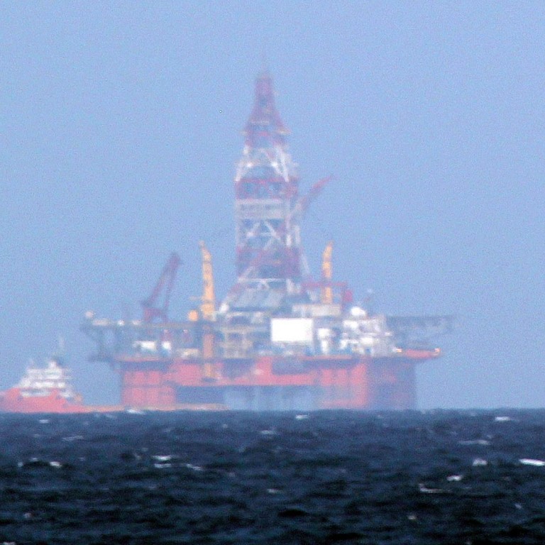 Chinese drilling rig off Vietnam likely to strike gas, experts say ...