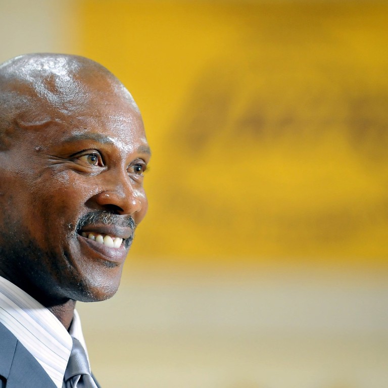 New Lakers coach Byron Scott looks to the past to revive Showtime ...