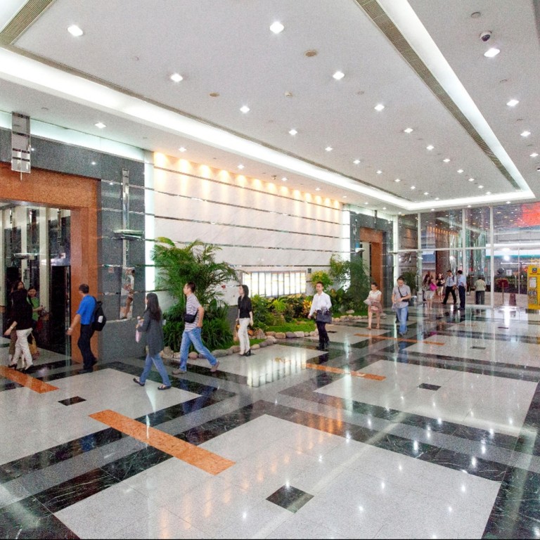 Hui Xian agrees to buy complex in Chongqing from Cheung Kong and ...