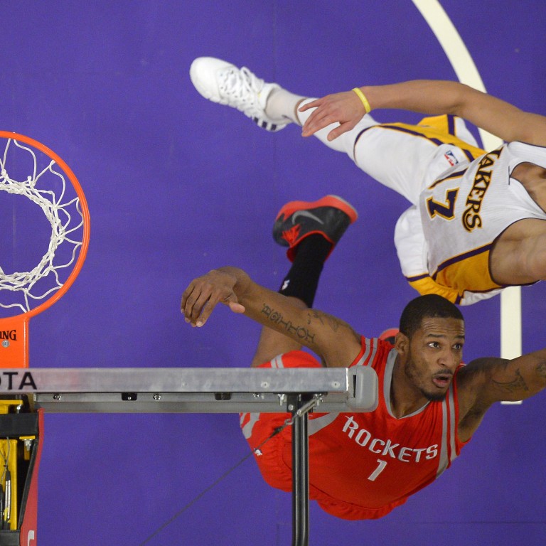 Jeremy Lin Rockets Dunk